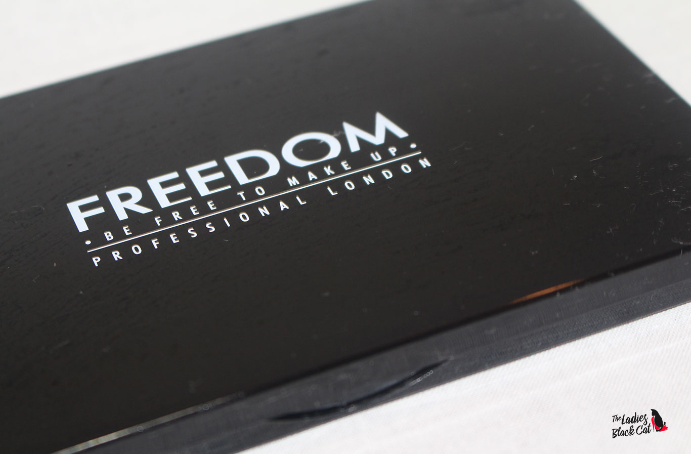 Freedom Make up - baratinha! - Marca Branca